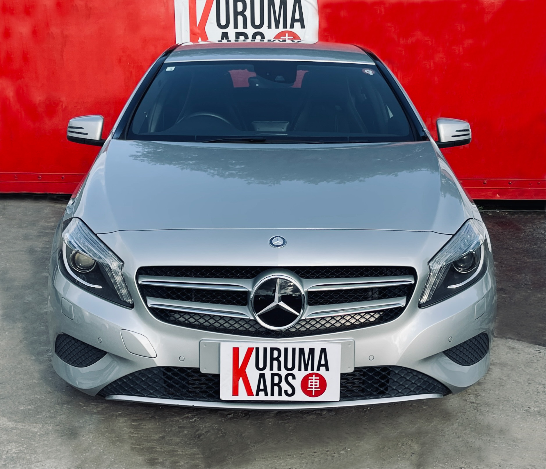 MERCEDES-BENZ A180 – 2014 – ONLY 43,000KM – www.kurumakars.com