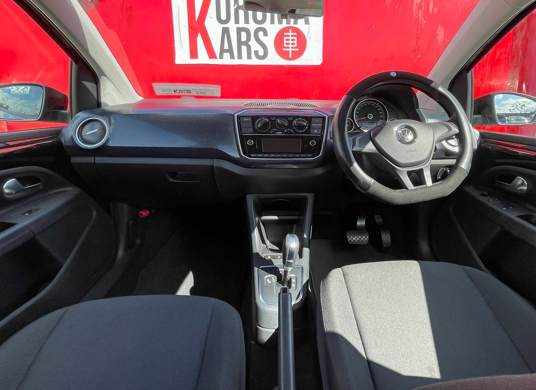 VOLKSWAGEN UP – 2018 – ONLY 67,000KM – www.kurumakars.com