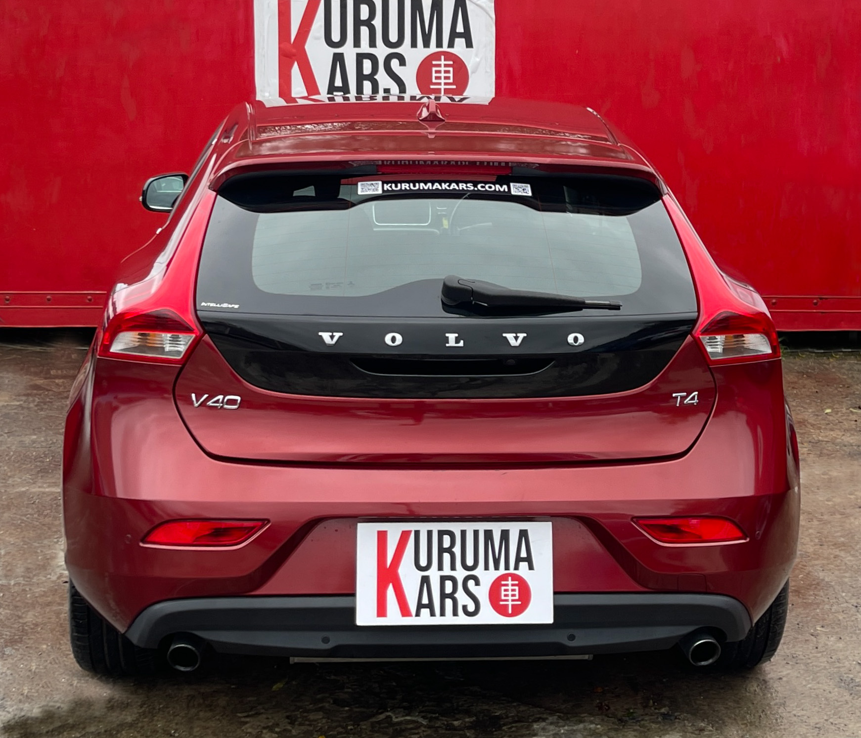 VOLVO V40 T4 – 2015 – ONLY 48,000KM – www.kurumakars.com